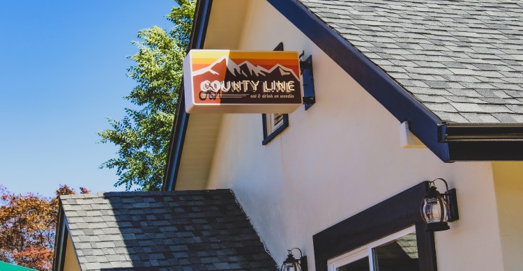 County Line Chelan – Join us for great food, libations, and conversation!